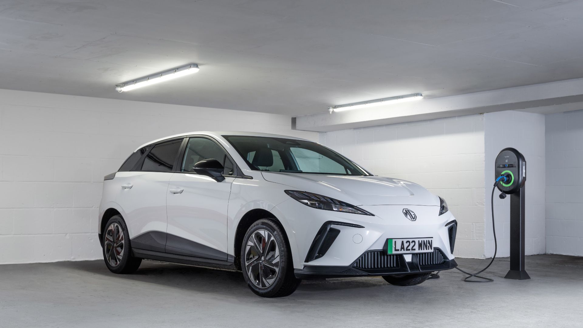 UK's 2040 Ban on ICE Vehicles: What It Means for Classic Car Owners